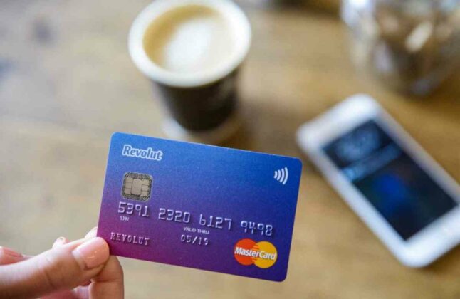 Τώρα μπορείς να δηλώσεις και τη Revolut στην εφορία! - Techmaniacs