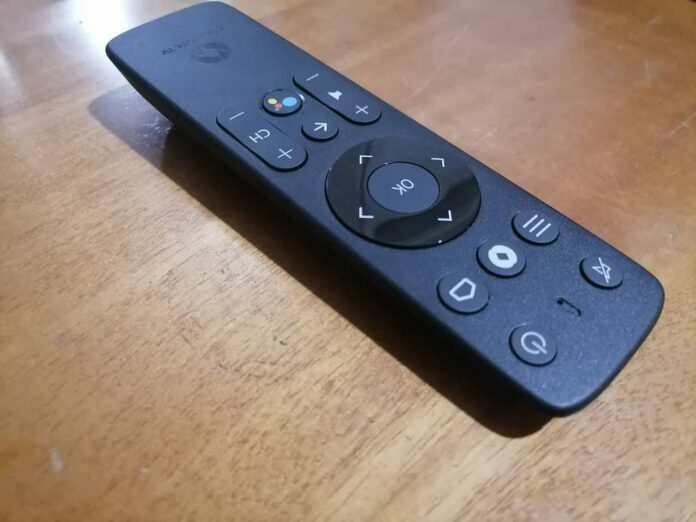 Το νέο ίσως τηλεκοντρολ της Cosmote TV - Techmaniacs