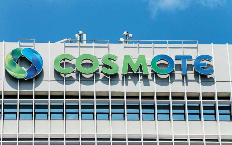 Έτσι όλο το Cosmote What's UP μπορεί να πάρει έναν ολόκληρο μήνα δωρεάν απεριόριστα data ...